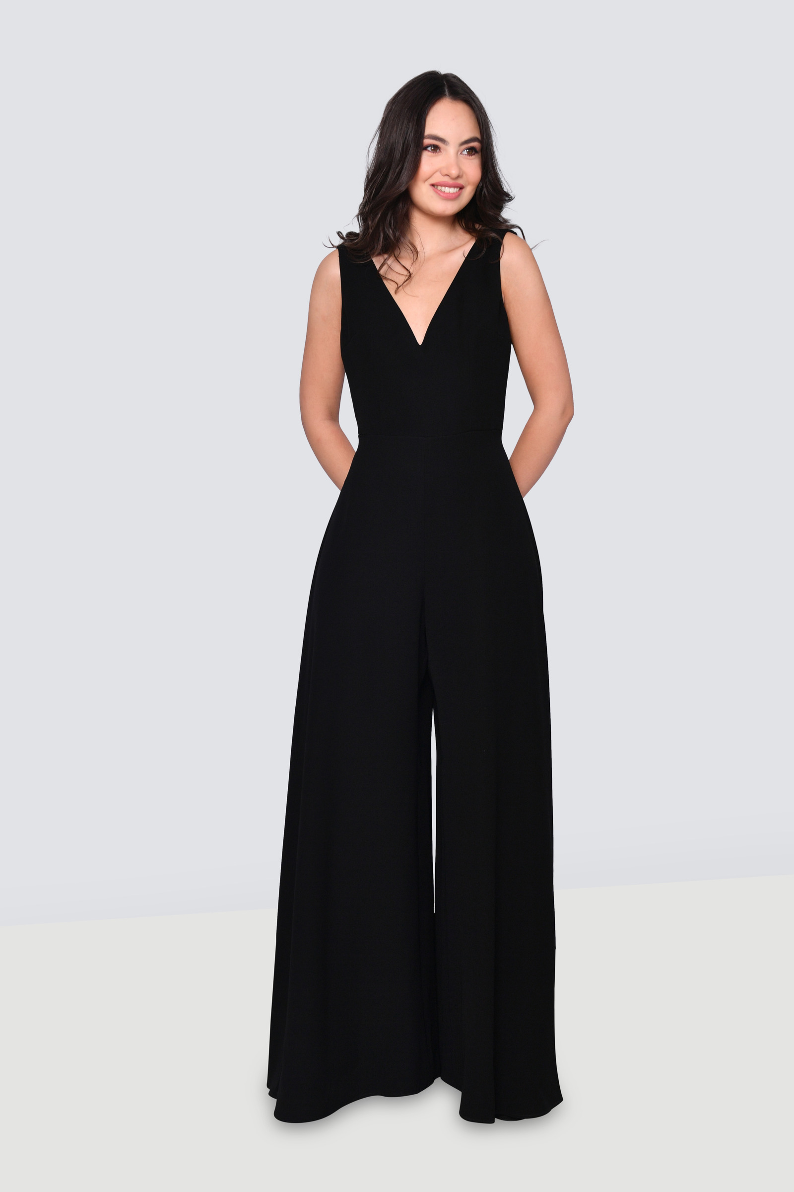 Rent jumpsuits by Top Designers in Lebanon - Designer-24