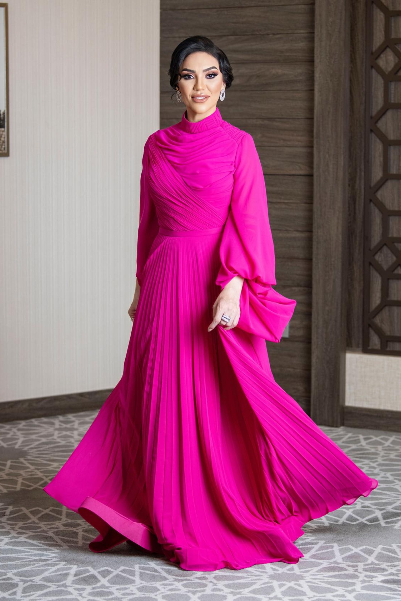 Rent nour fathallah Dresses, Bags & Accessories - Designer-24