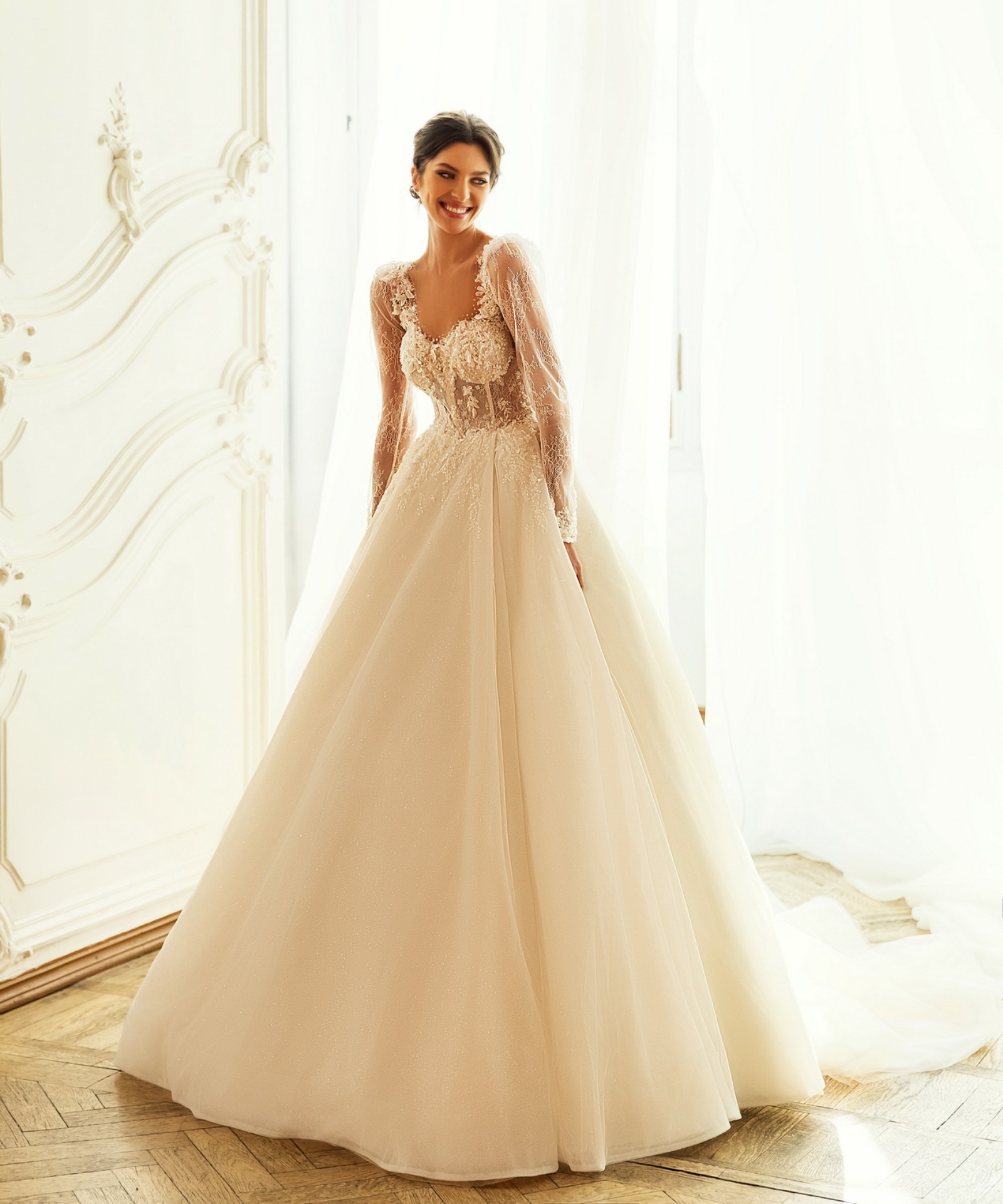 Rent NURJ BRIDAL COUTURE Flowy Lace Long Sleeve Gown in Dubai - Designer 24