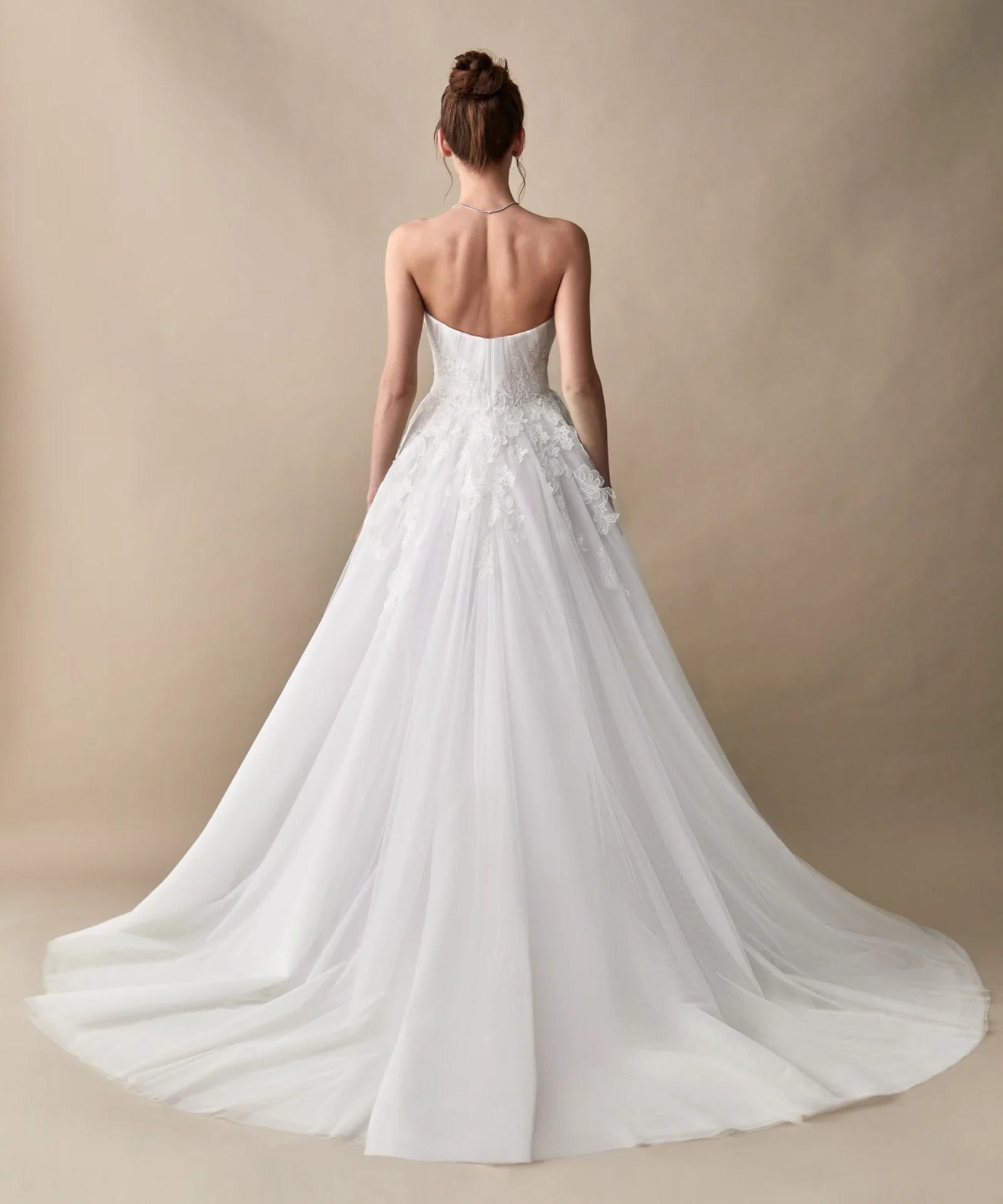 Rent SANDY NOUR Floral Strapless Bridal Dress in Lebanon - Designer 24