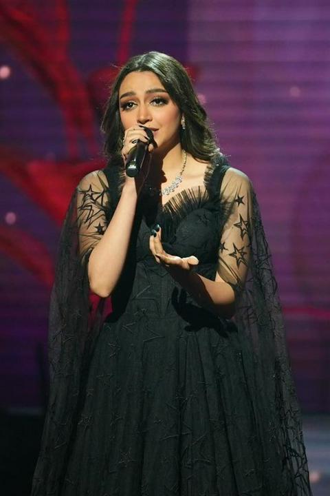 Rent TONY WARD Embellished Lace 3/4 Sleeve Gown in Lebanon - Designer 24